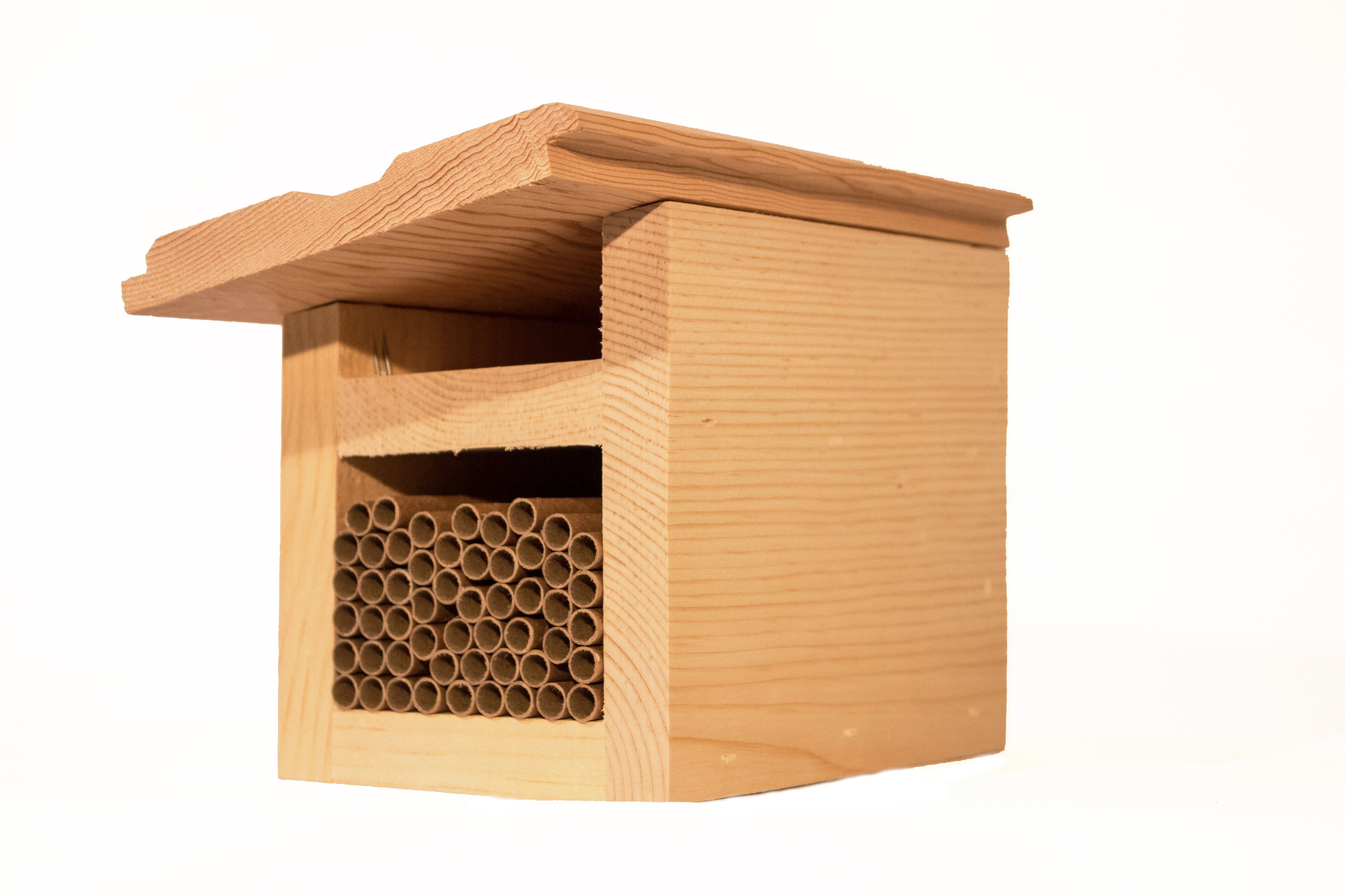 Slant Roof Mason Bee House – BeeBuilt